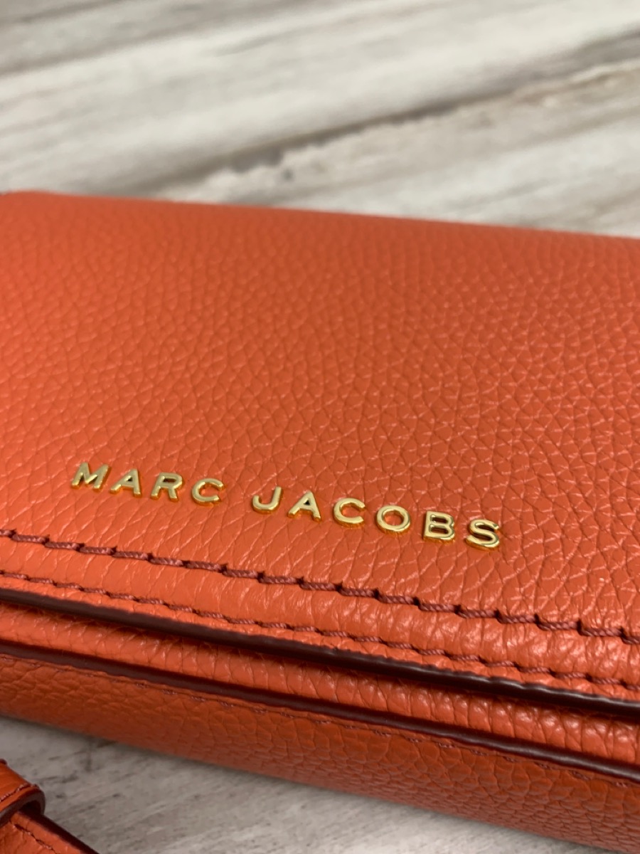 Marc Jacobs Mini Groove Crossbody Pebbled Leather Mini Shoulder Bag ...