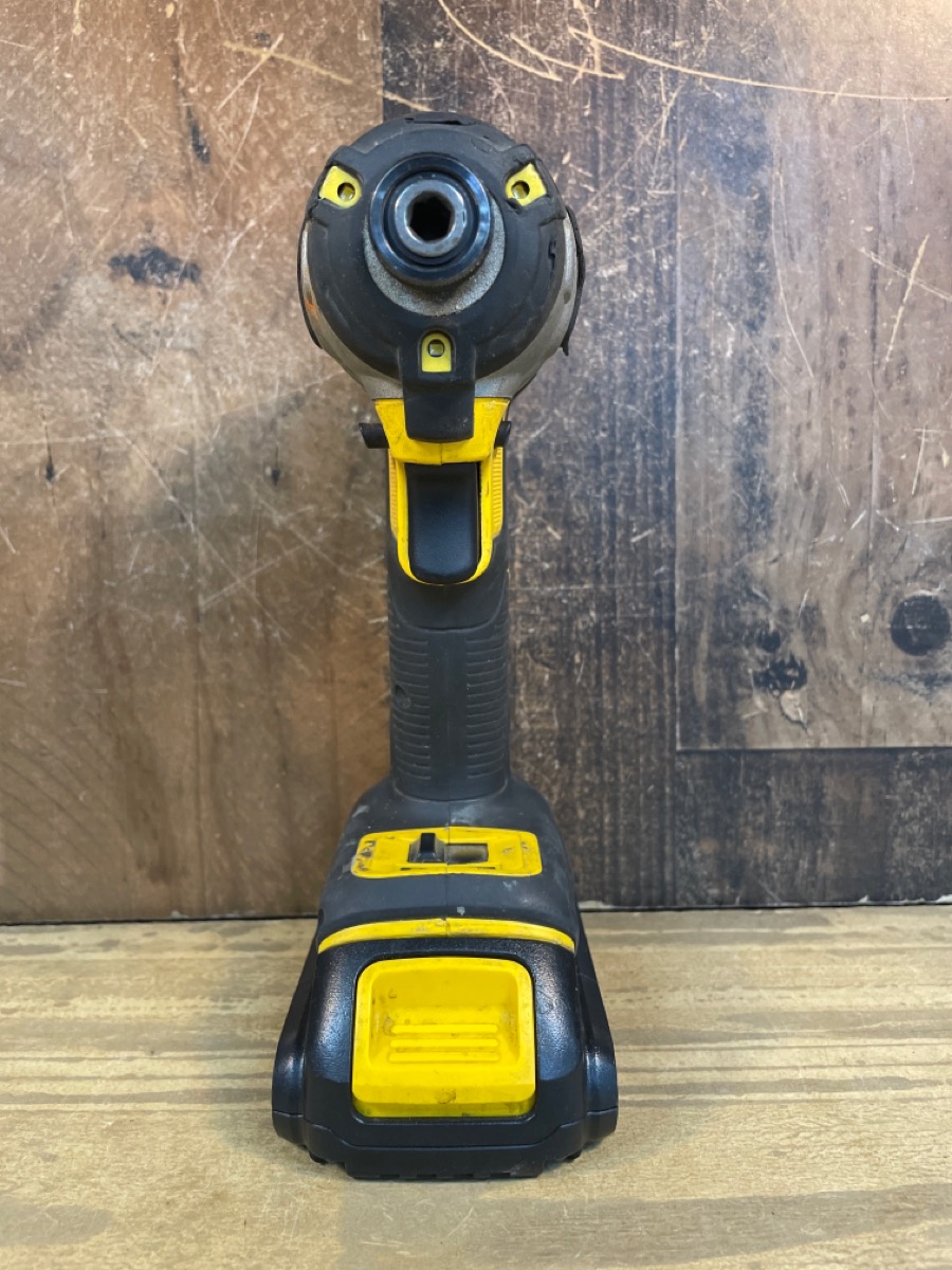 DEWALT DCF887 20V 1/4"IMPACT DRIVER WITH 1.3AH BATTERY (NO CHARGER) Acceptable | Buya