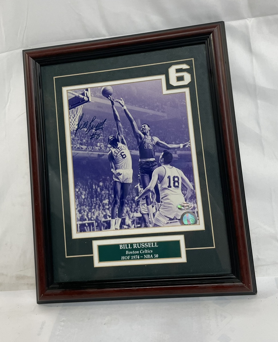 BILL RUSSELL SELF SIGNED MEMORABILIA PRINT PLAQUE Very Good | Buya