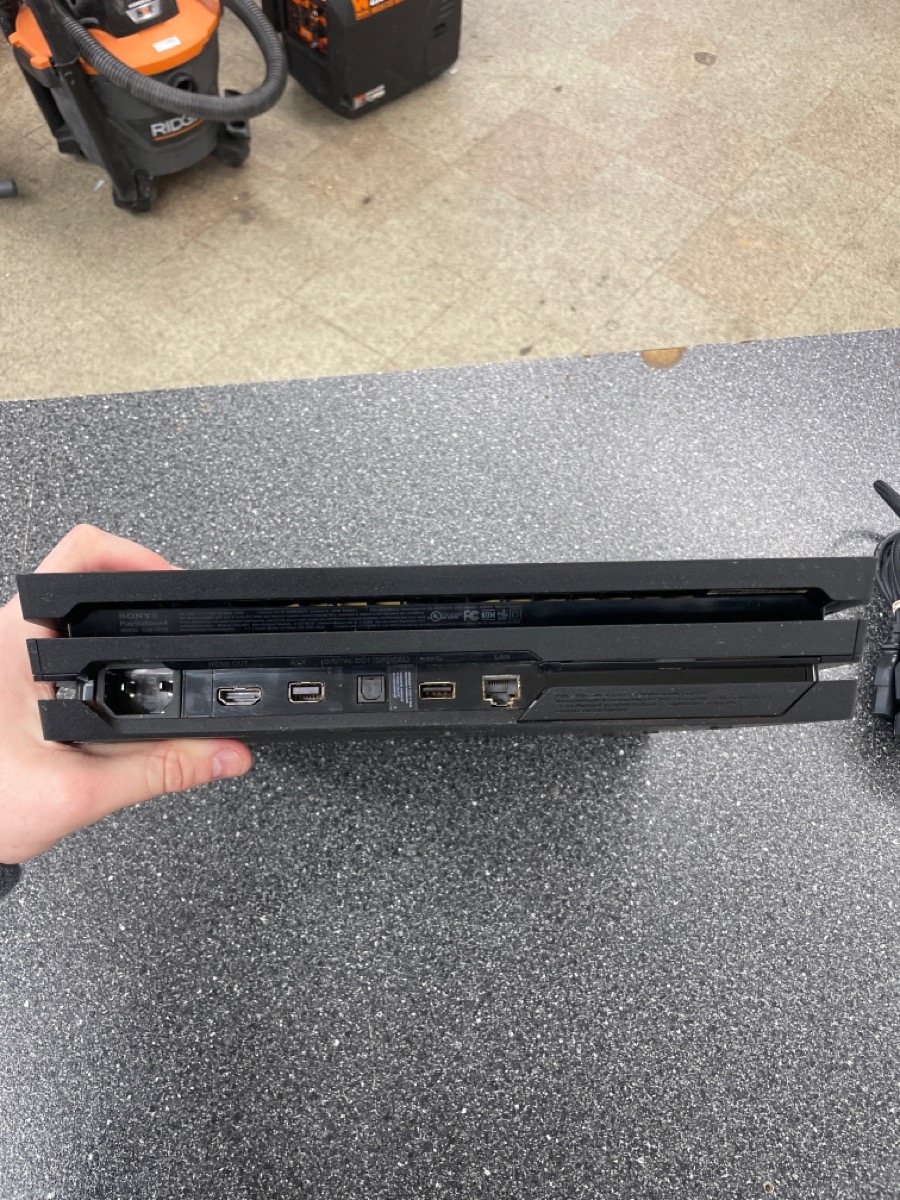 SONY PS4 - SYSTEM PRO - CUH-7115B - 1TB Good | Buya