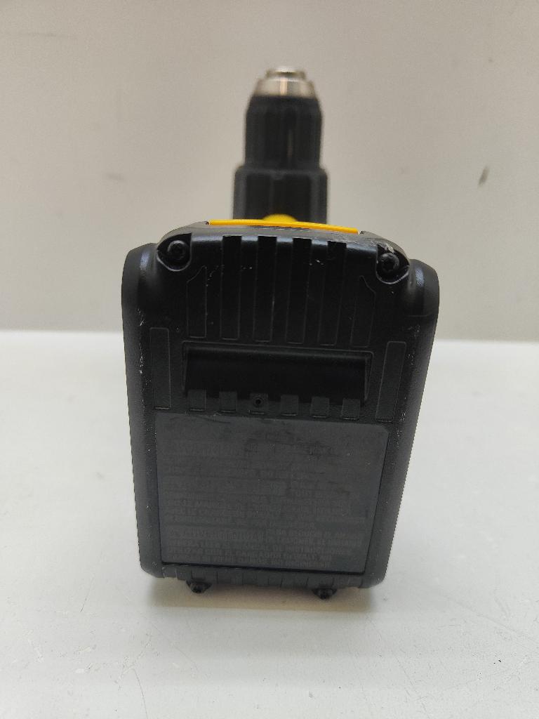 Dewalt DCD709 1/2" Cordless Drill w/ 20V Max Li-ion DCB207 Tool Battery ...