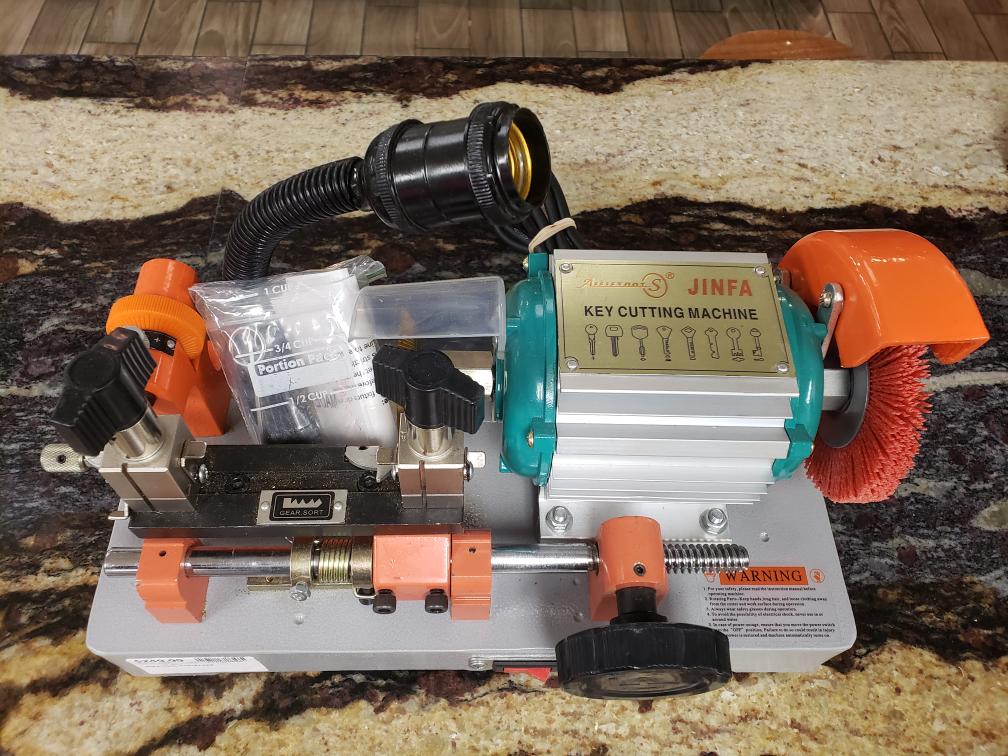 KEY CODE CUTTING MACHINE JINFA 2AS 220V OR 110V KEY CUTTING MACHINES ...