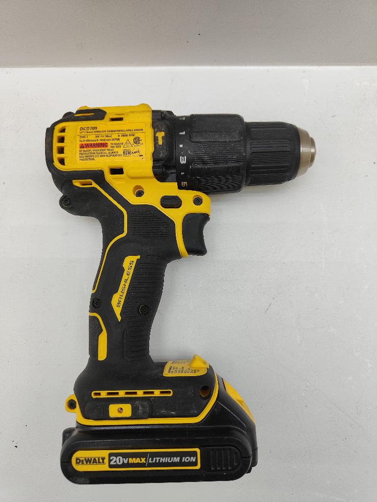 Dewalt DCD709 1/2" Cordless Drill w/ 20V Max Li-ion DCB207 Tool Battery ...