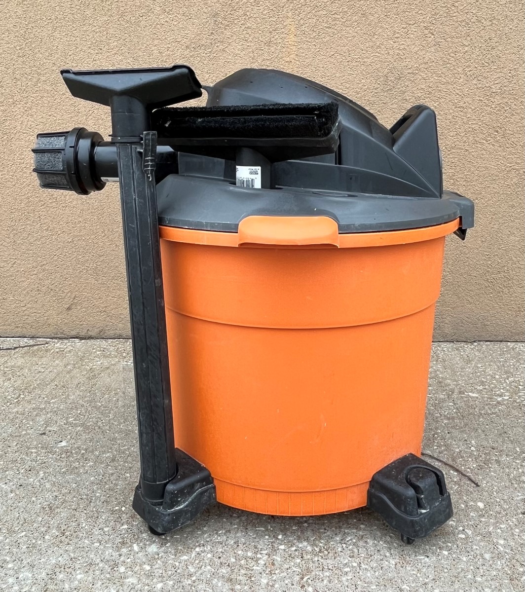 Ridgid WD16360 16 Gallon Wet/Dry Vaccum 60 Liters Good | Buya