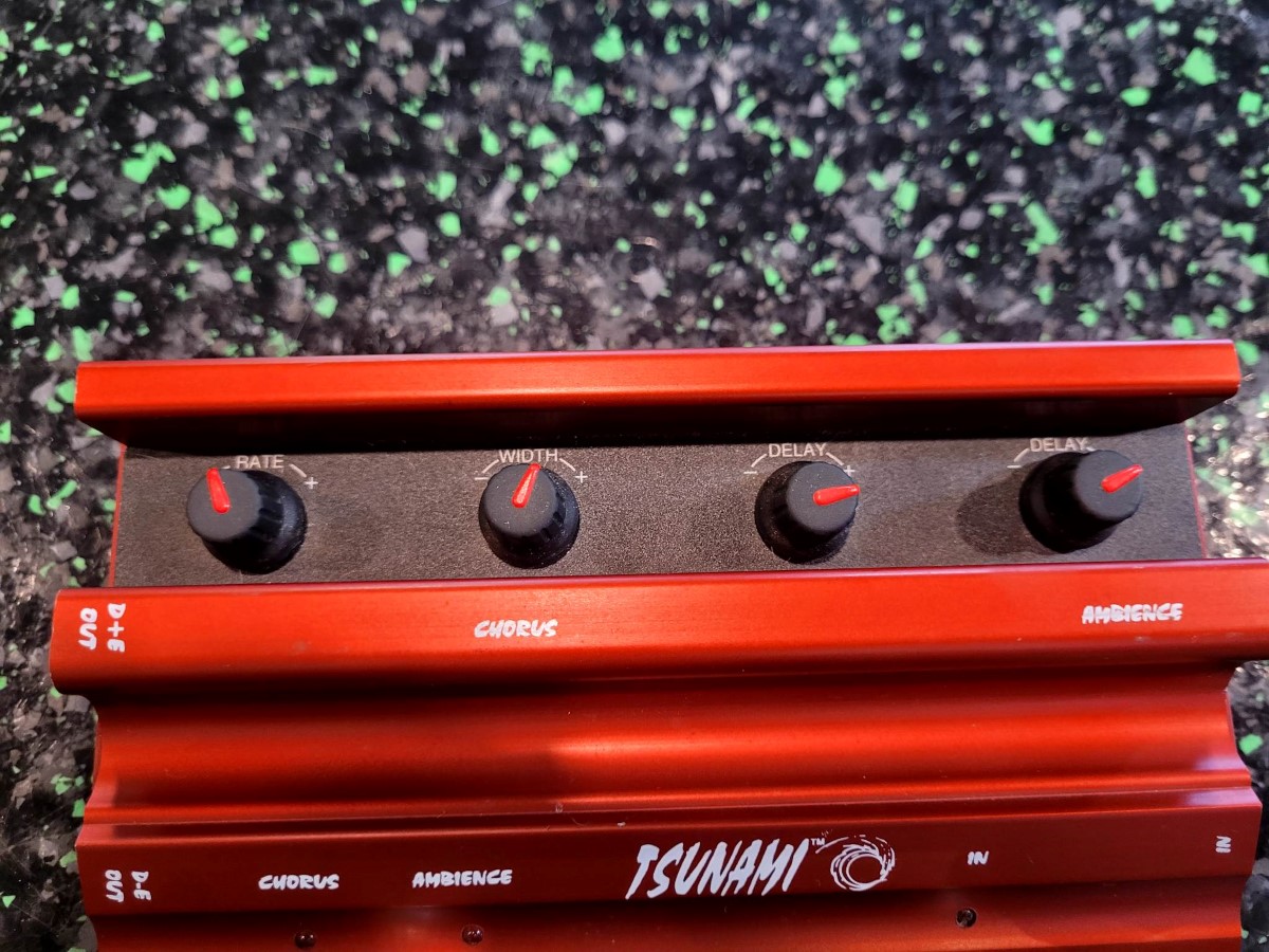 ROCKTRON TSUNAMI Very Good | Buya