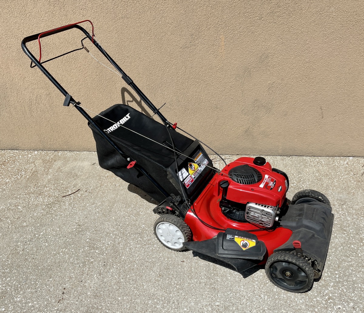 Troy Bilt TB200 150cc 21" Lawnmower with Bag and Side Attachment Very ...