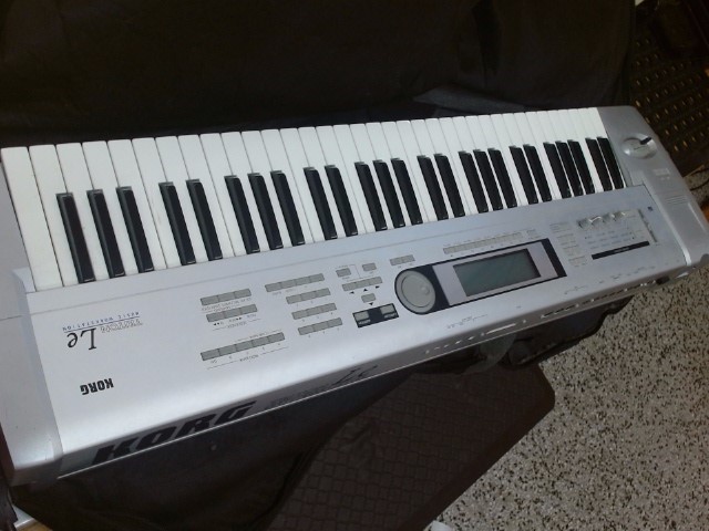 KORG TRITON LE 61-KEY WORKSTATION KEYBOARD Very Good | Buya
