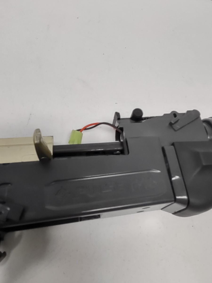 Crosman Pulse R76 - Airsoft Rifle - With One Battery & One Mag ...