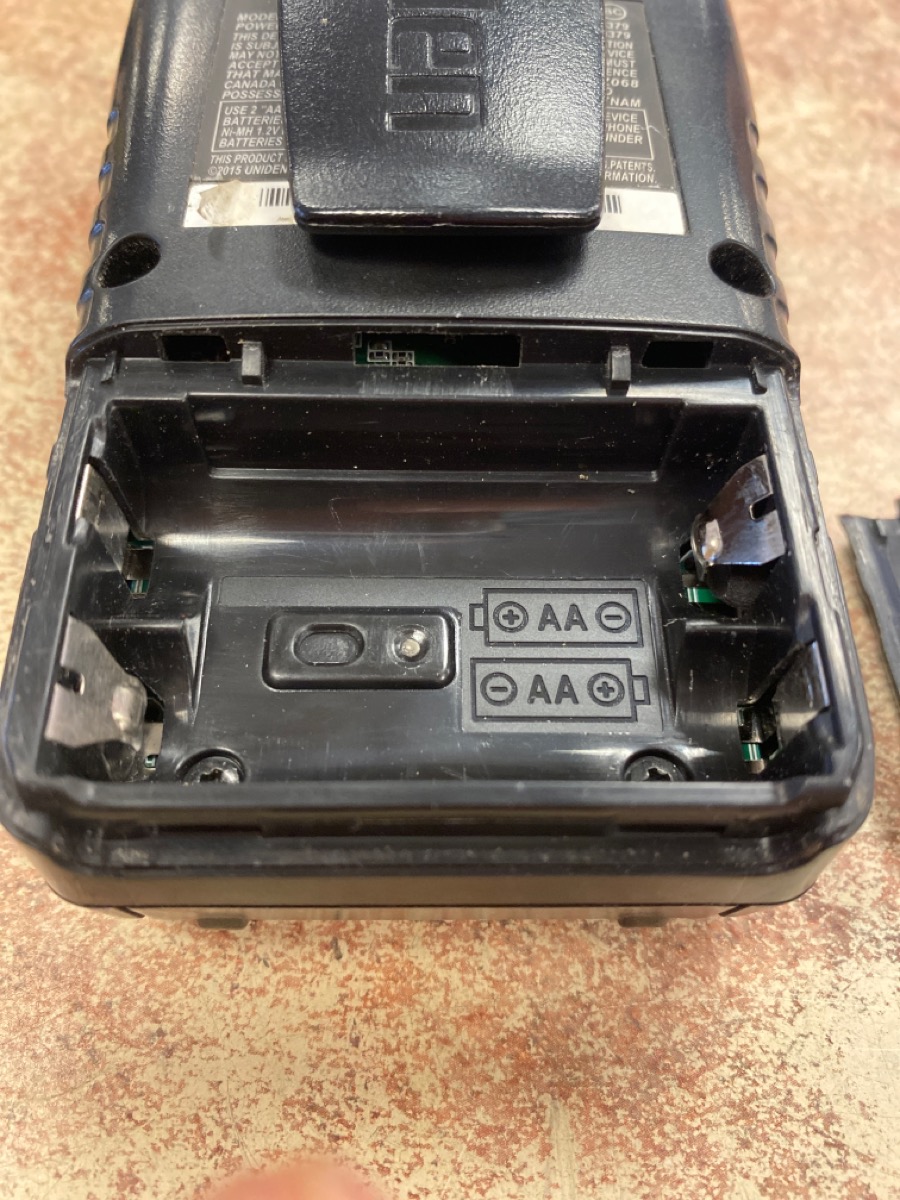 UNIDEN BCD325P2 Handheld Digital Scanner Like New | Buya