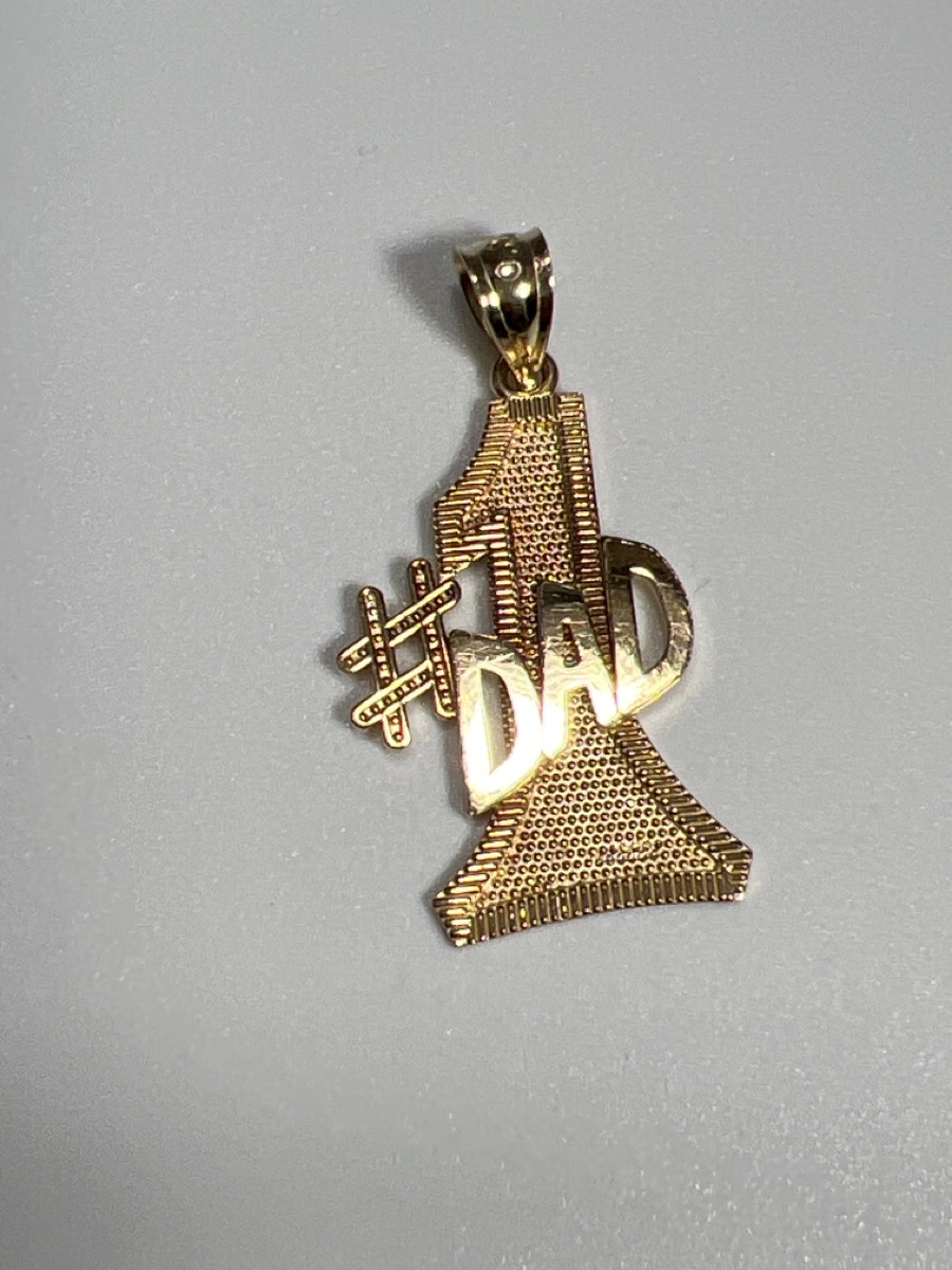14K Yellow Gold #1 Dad Pendant 1.7g Pre-owned | Buya