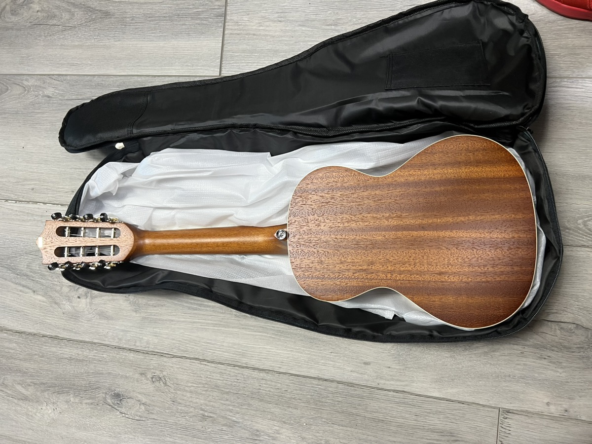 LANIKAI MA-8T MAHOGANY TENOR 8 STRING UKULELE Like New | Buya