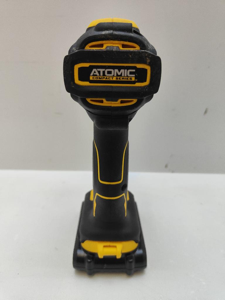 Dewalt DCD709 1/2" Cordless Drill w/ 20V Max Li-ion DCB207 Tool Battery ...