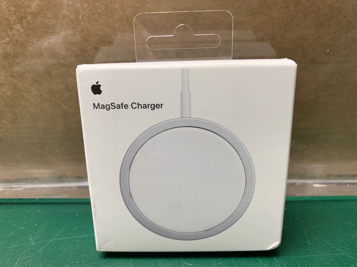 Apple MagSafe Charger with USB-C connector - White - MHXH3AM/A Brand ...