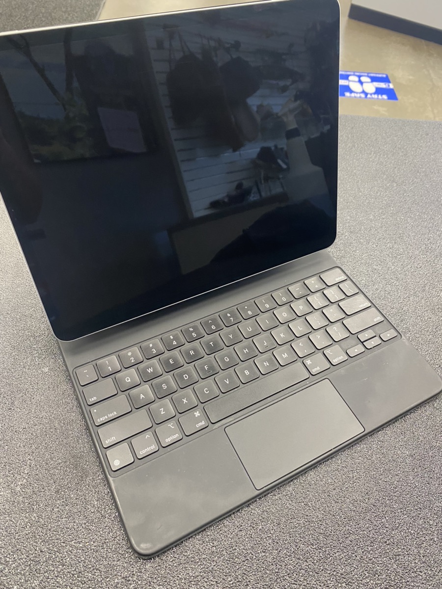 APPLE IPAD PRO A2229 Very Good | Pawn 1 | Spokane | WA