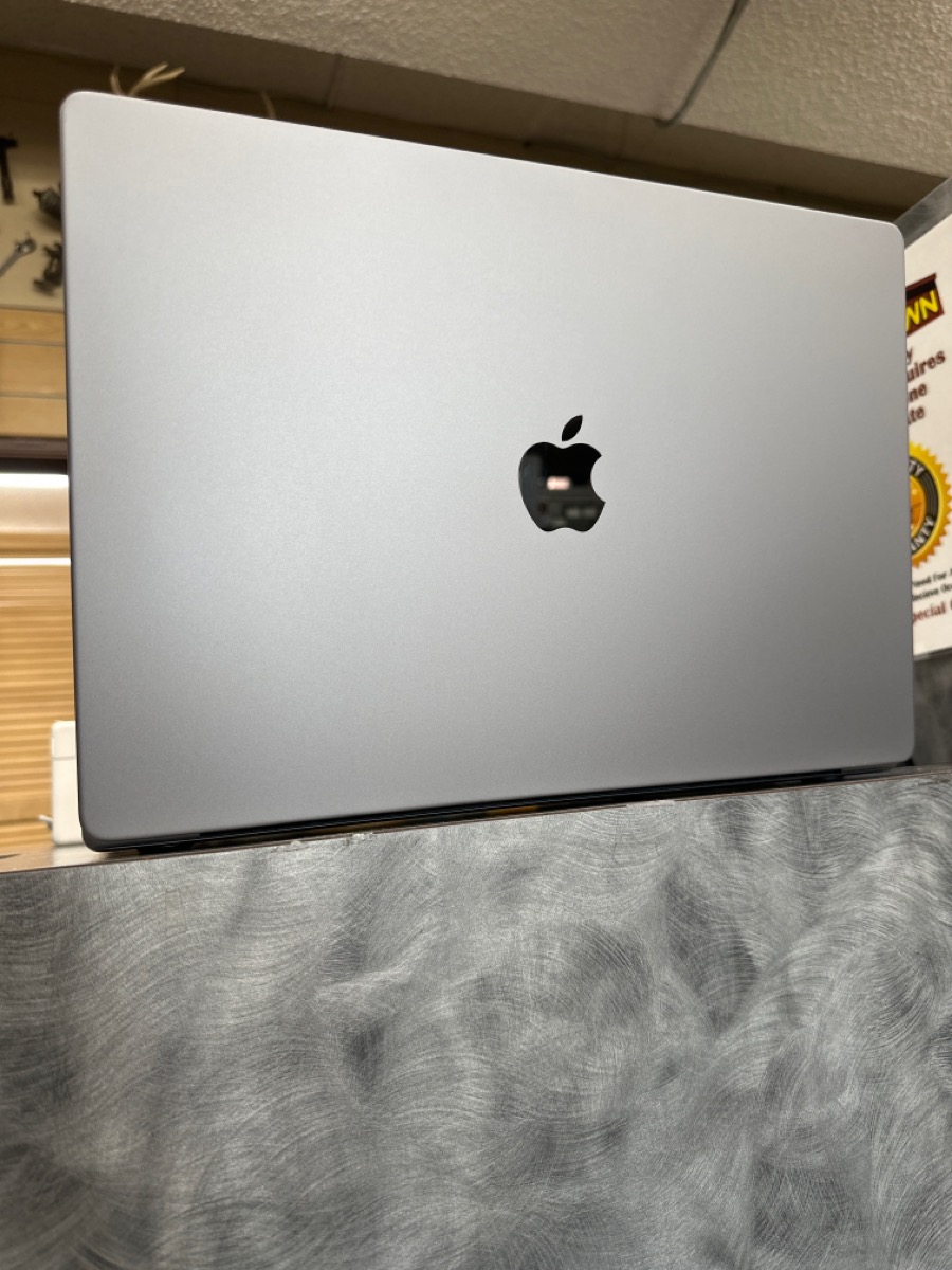 APPLE A2780 MACBOOK PRO WITH CHARGER, CASE & ORIGINAL BOX. Good | Axel ...