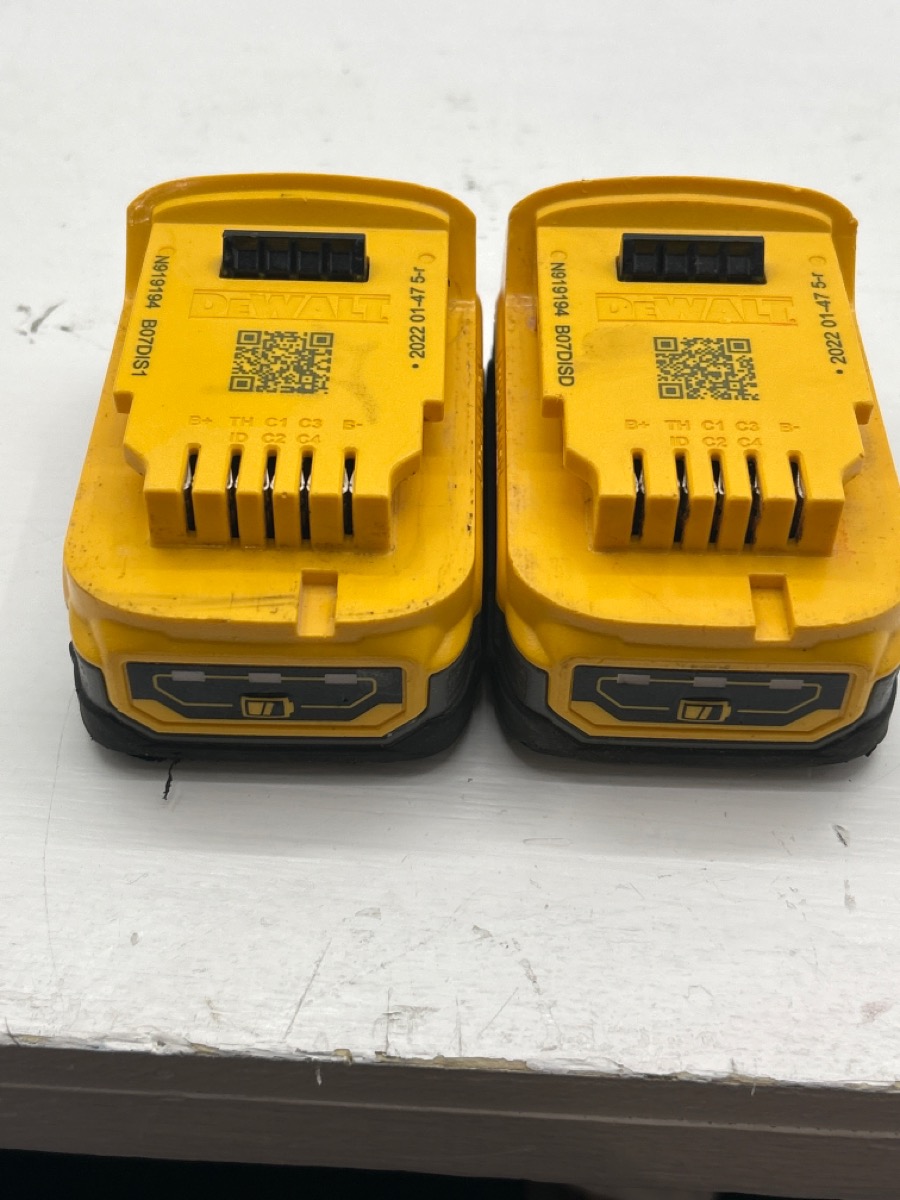 Dewalt Dcbp034 2 20v Powerstack Compact 1 7ah Li Ion Battery Pack Of 2