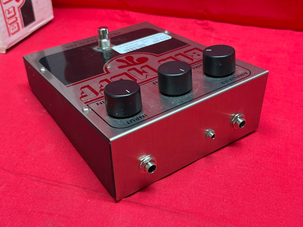 Electro-Harmonix EHX Big Muff Pi Distortion Sustain Fuzz Guitar Effects ...