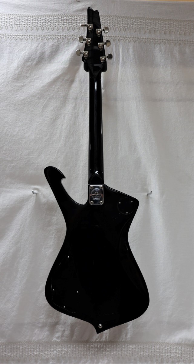 Ibanez Iceman Solid Body Electric Guitar With Green Strings Good | Buya