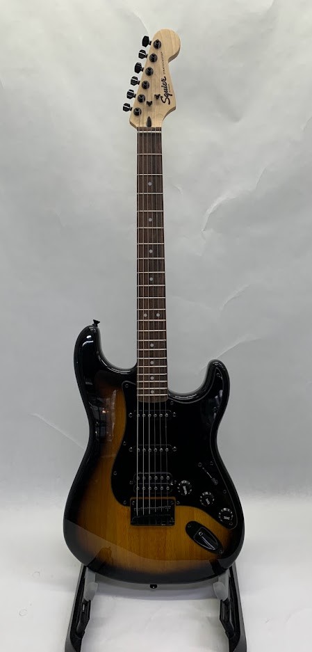 Squier Bullet Stratocaster HSS Good | Buya