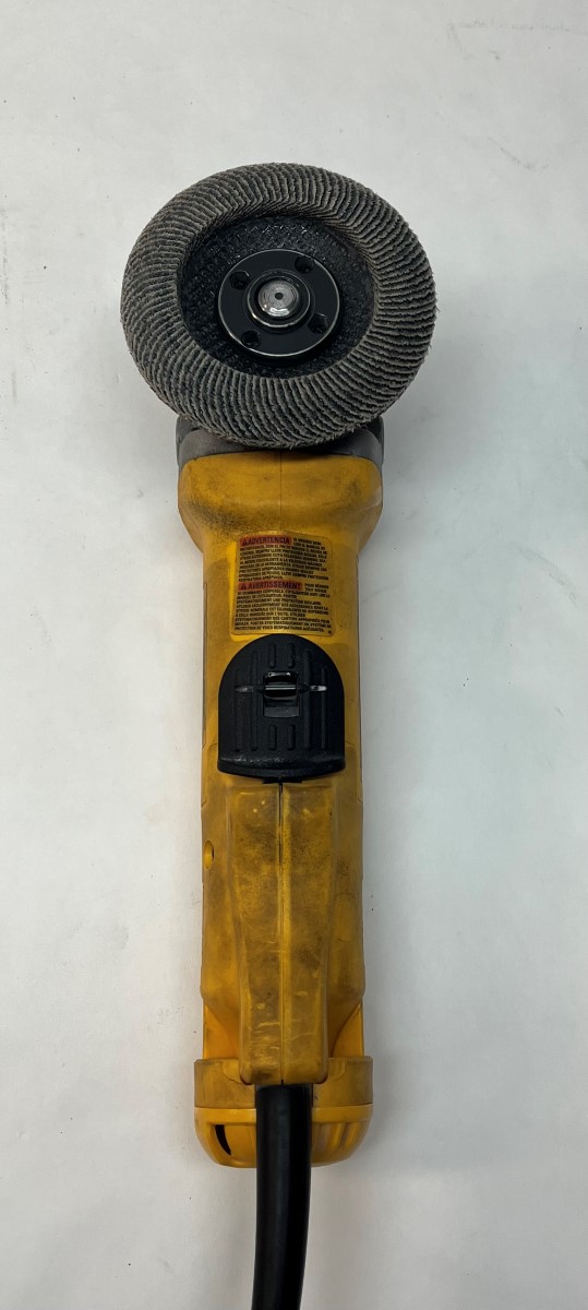 Dewalt DWE402N Disc Grinder 20V 4-1/2" Blade Good | Buya