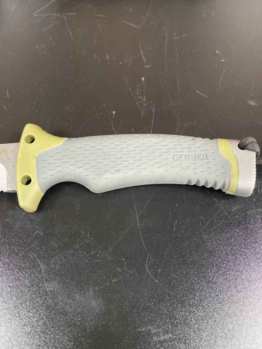 GERBER ULTIMATE FIXED BLADE KNIFE Very Good | Buya