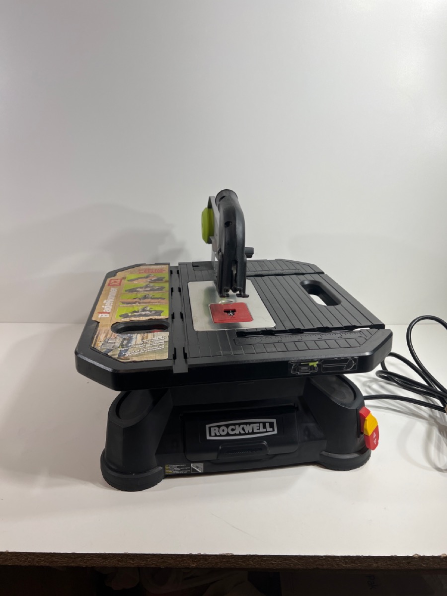 ROCKWELL BLADERUNNER X2. SCROLL SAW. CORDED. Good | Buya