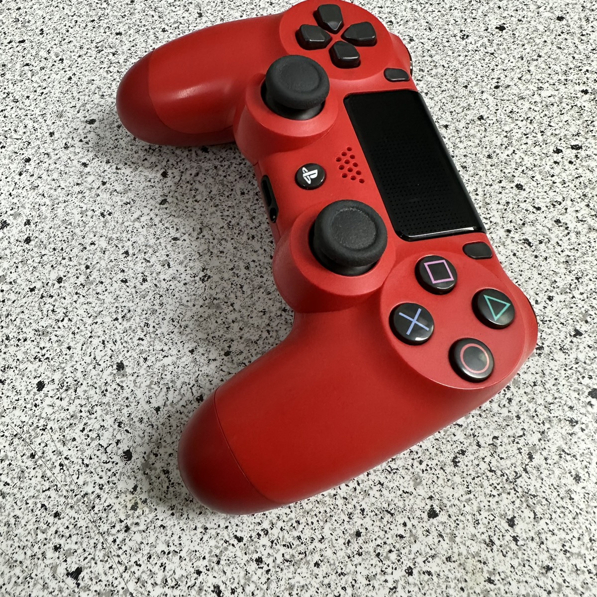 Sony DualShock 4 Wireless Controller Playstation 4 Red CUH-ZCT2U Like New | Buya