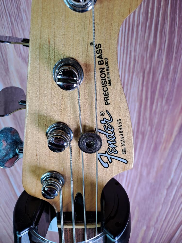 FENDER PRECISION BASS-MEXICO Very Good | Buya