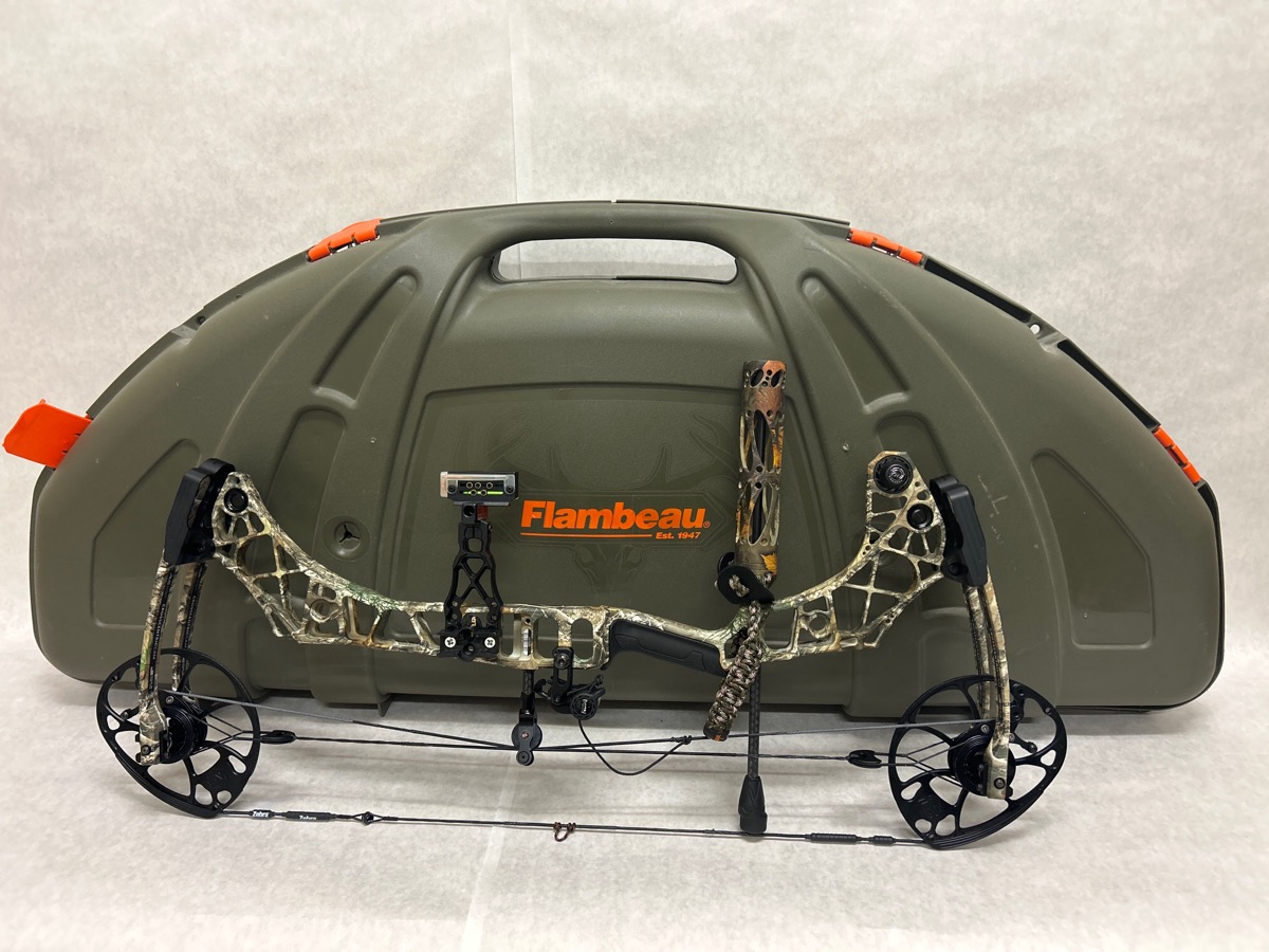 MATHEWS BOWS VRX 28, WITH FLAMBEAU HARD CASE Very Good | Buya