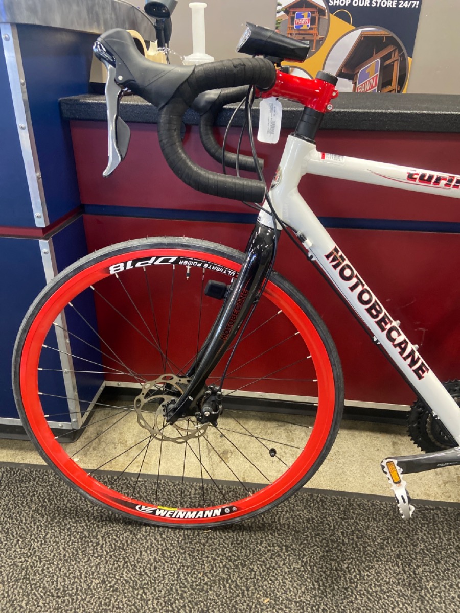 MOTOBECANE TURINO white black -DISC BRAKES Like New | Pawn 1 | Spokane | WA