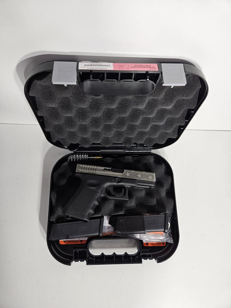 GLOCK 19 GEN 3 GRAY AMERICAN FLAG W/ 2 MAGS IOC Like New | Pawn 1 ...