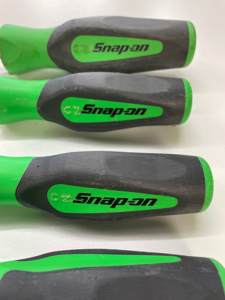 SNAP-ON SCREWDRIVERS 6 PIECE SET - GREEN Good | Pawn 1 | Spokane | WA