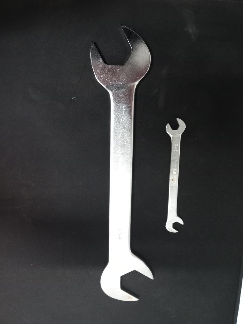 V8 TOOLS 214 14PC WRENCH SET Very Good | Pawn 1 | Spokane | WA