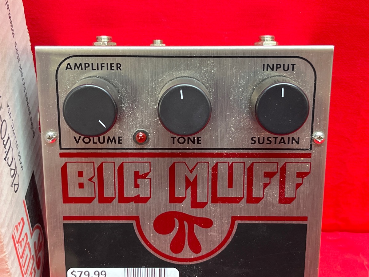 Electro-Harmonix EHX Big Muff Pi Distortion Sustain Fuzz Guitar Effects ...