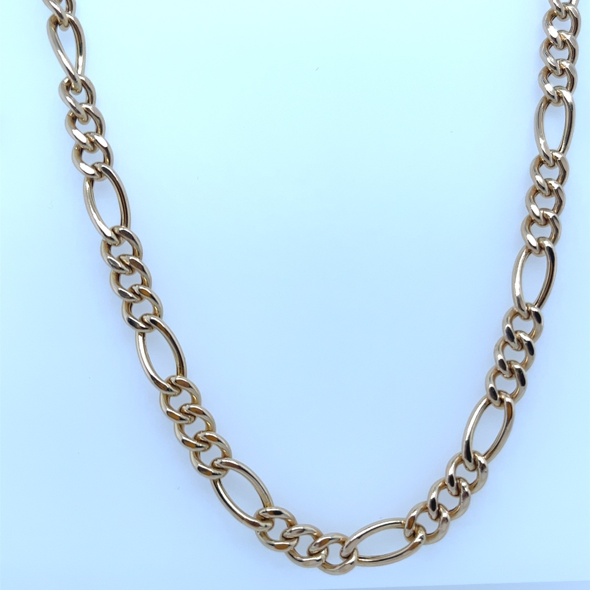 24" Gold Figaro Chain 14K Yellow Gold 18.8g Pre-owned | Naranja Trading ...