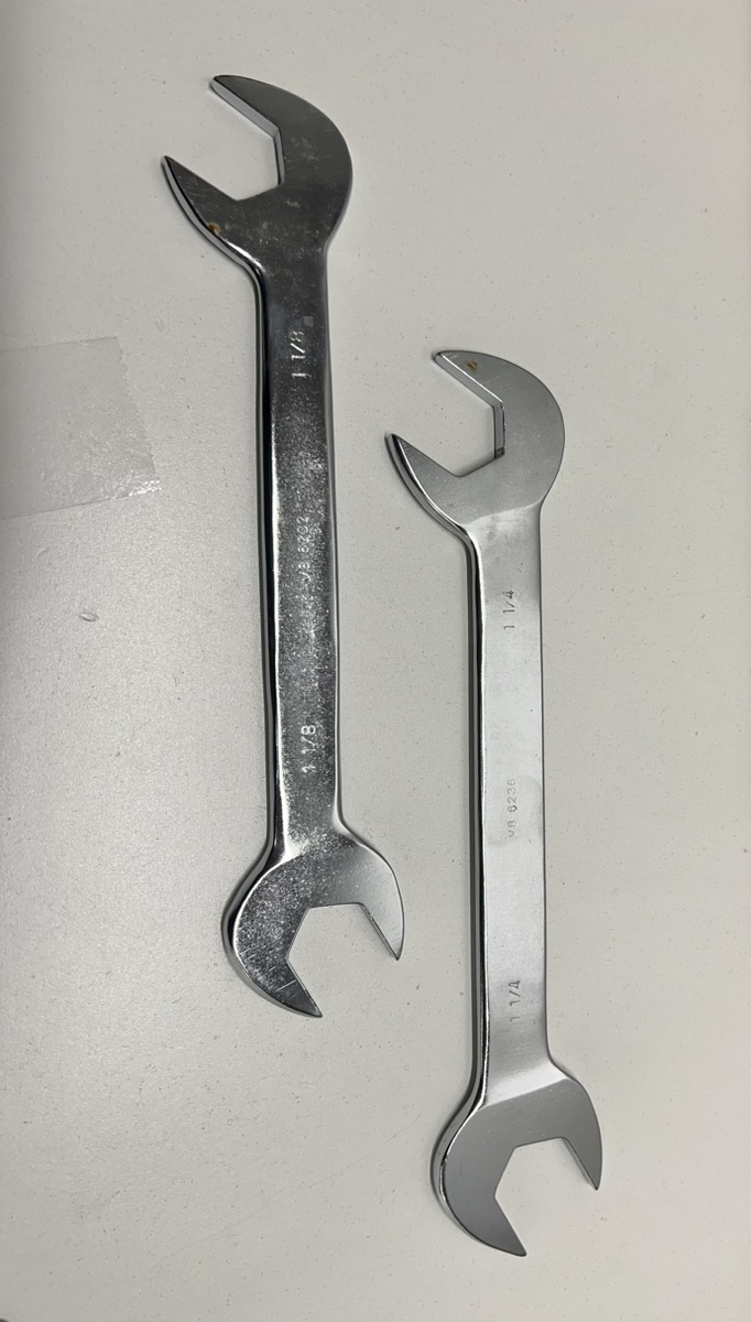 V8 TOOLS 214 14PC WRENCH SET Very Good | Pawn 1 | Spokane | WA