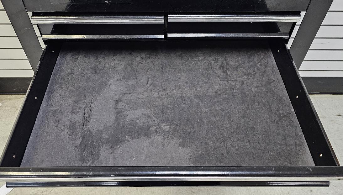 BLUE POINT TOOLS TOOL BOX Good | Pawn 1 | Spokane | WA