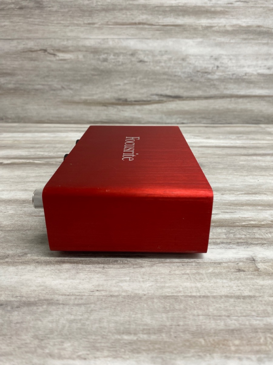 FOCUSRITE SCARLETT 2I2 (2ND GEN) USB AUDIO INTERFACE W/ POWER CORD Very ...