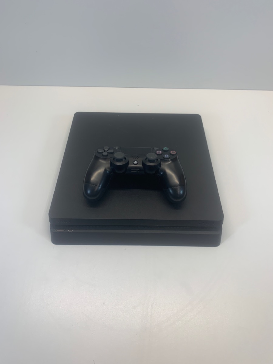 500GB PS4 SLIM WITH CONTROLLER AND POWER CORD Good | Buya
