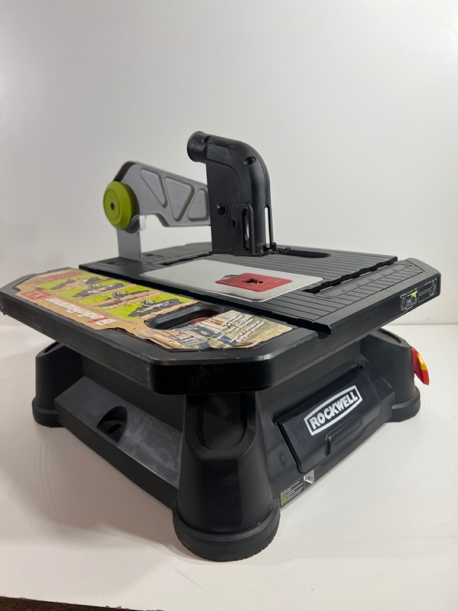 ROCKWELL BLADERUNNER X2. SCROLL SAW. CORDED. Good | Buya