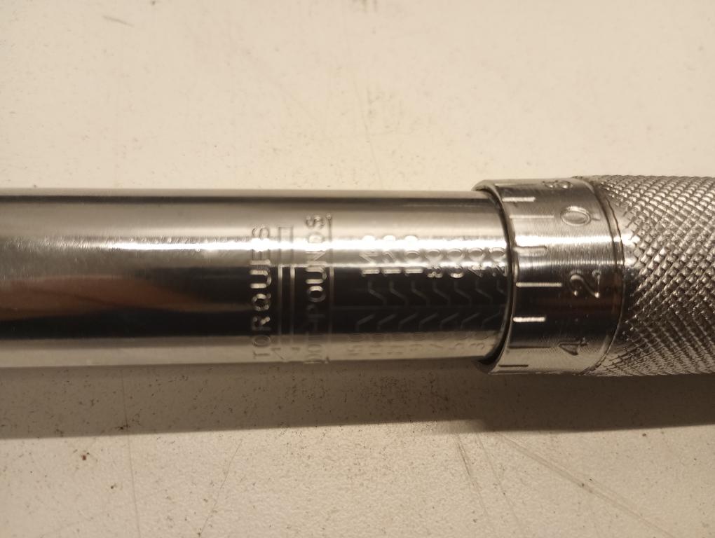 PITTSBURGH HAND TOOLS, JACKS, & MORE CLICK TYPE TORQUE WRENCH Like New ...