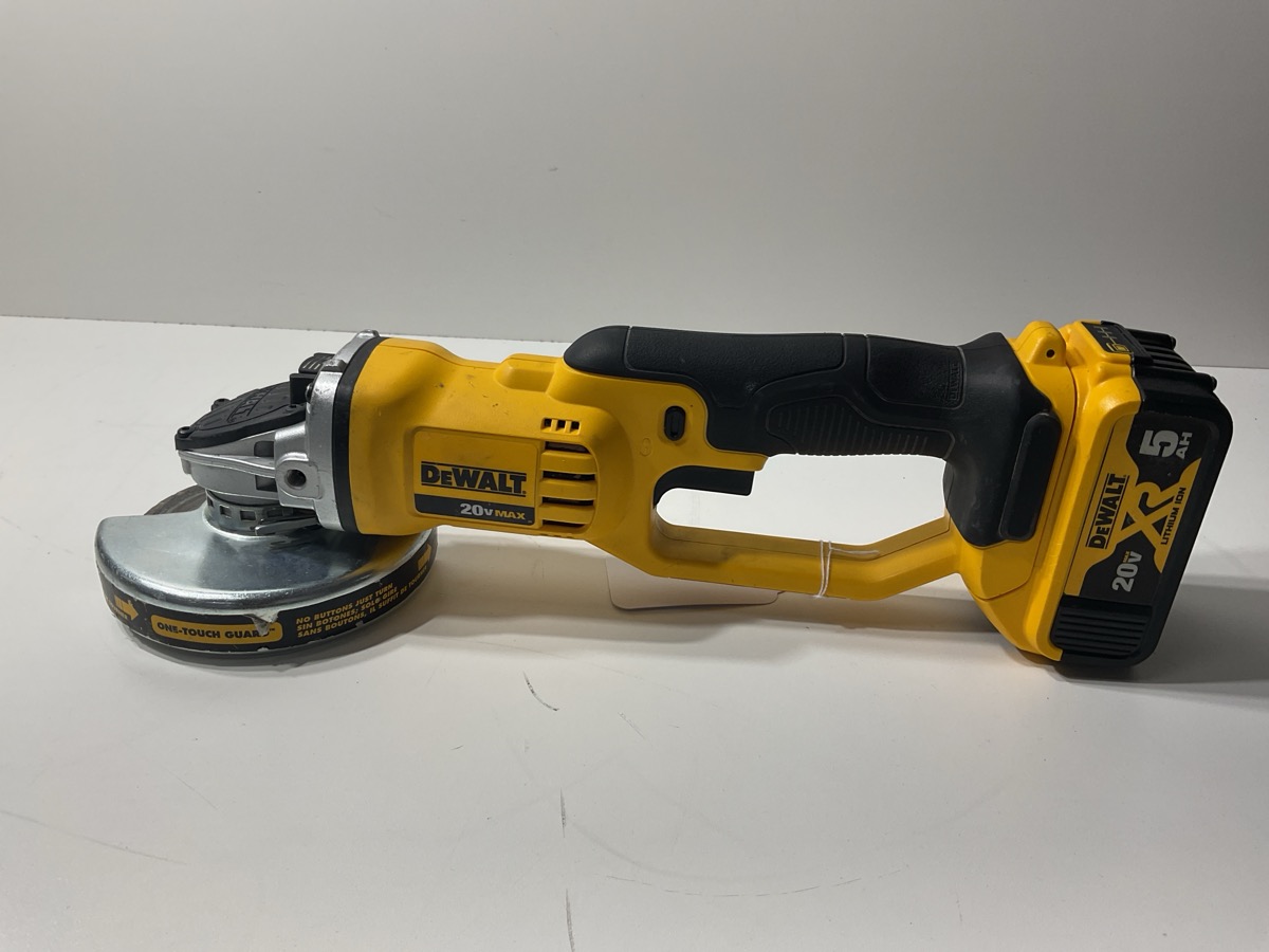 DEWALT DISC GRINDER DCG412 WITH BATTERY Good | Pawn 1 | Spokane | WA