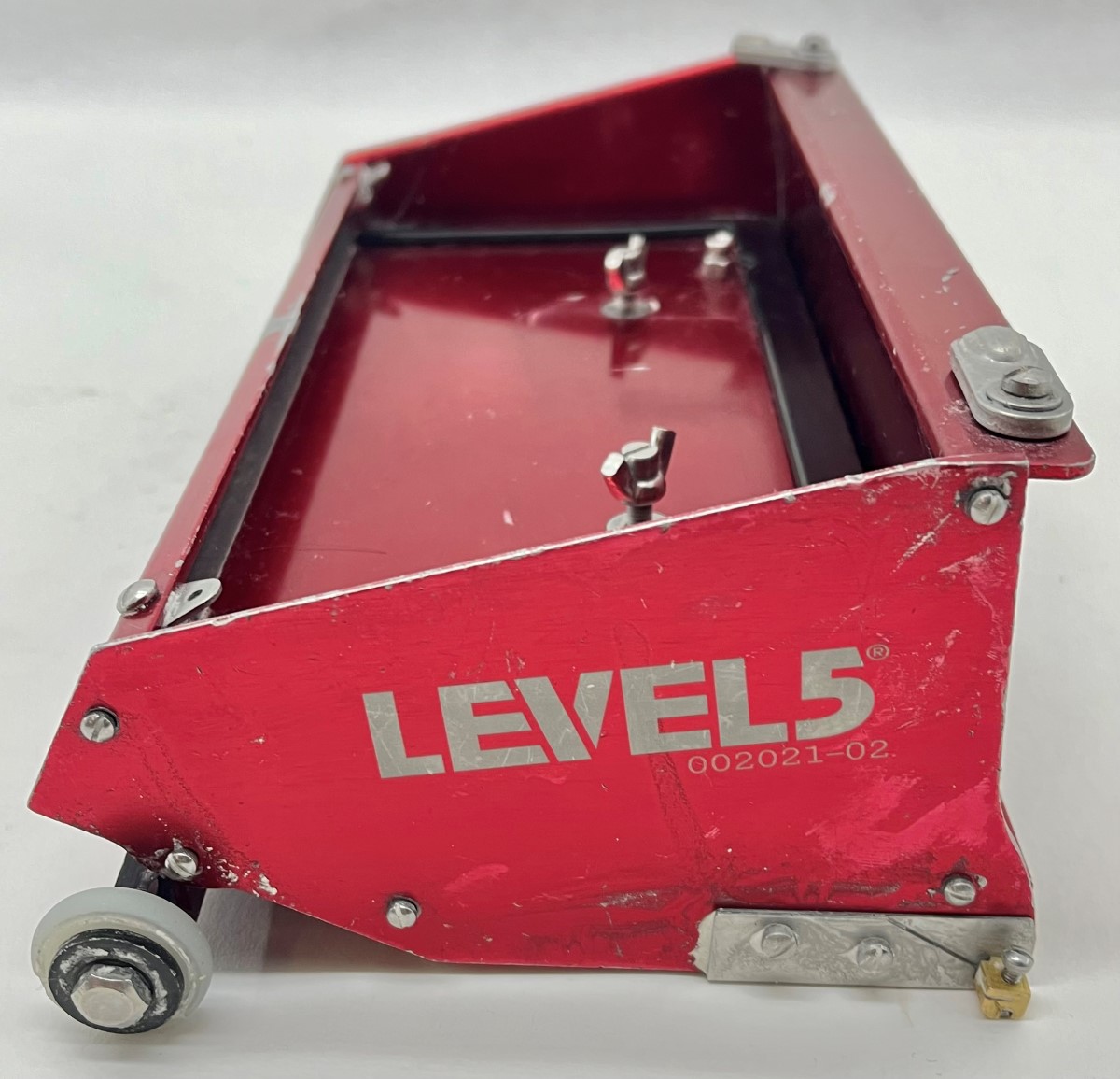 Level 5 10" Mud Box Good | Buya