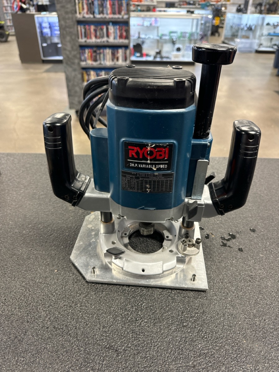 RYOBI TOOLS RE-600 ROUTER Like New | Pawn 1 | Spokane | WA