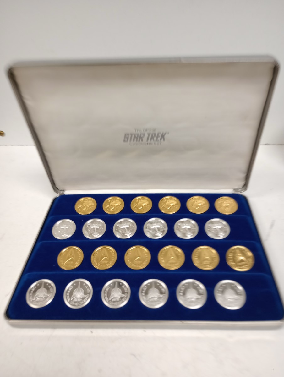 THE OFFICIAL STAR TREK FRANKLIN MINT CHECKER SET IN CASE Good | Pawn 1 ...