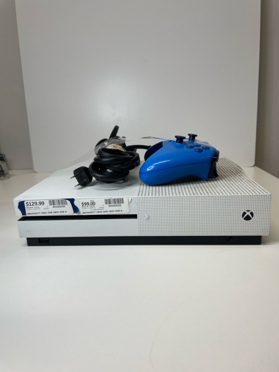 MICROSOFT XBOX ONE S - CONSOLE - 500GB - 1681 Good | Buya