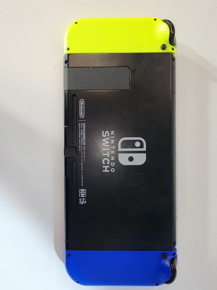 NINTENDO SWITCH HANDHELD - HAC-001 Good | Pawn 1 | Spokane | WA