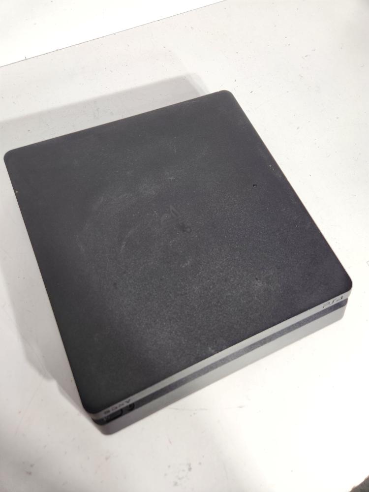 SONY PS4 - SLIM - SYSTEM - CUH-2015A - 1TB Like New | Buya