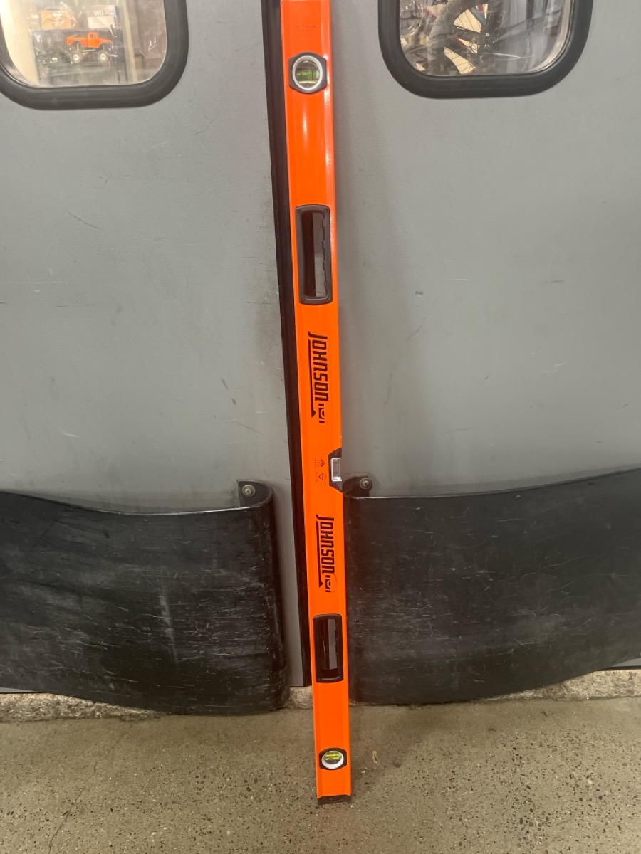 JOHNSON LEVEL & TOOL 48" CONTRACTORS LEVEL Very Good | Pawn 1 | Spokane ...