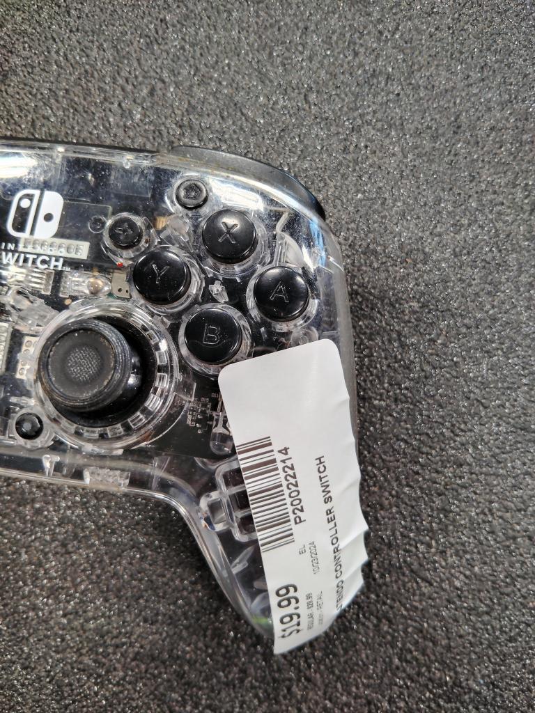 NINTENDO SWITCH VIDEO GAME CONTROLLER Good | Pawn 1 | Spokane | WA